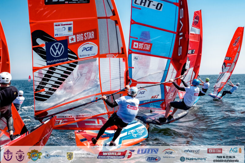 Day 1 Highlights of the Formula Windsurfing Foil World Championships ...